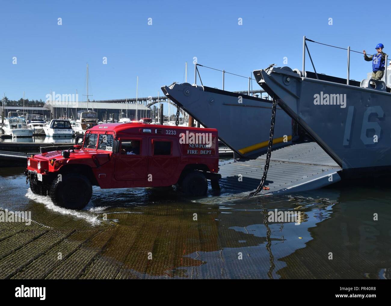 NEWPORT, Ore. (July 31, 2017) - Sailors assigned to Landing Craft ...