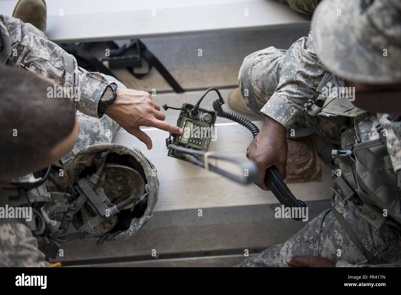 U.S. Army Reserve military police Soldiers from the 200th Military ...