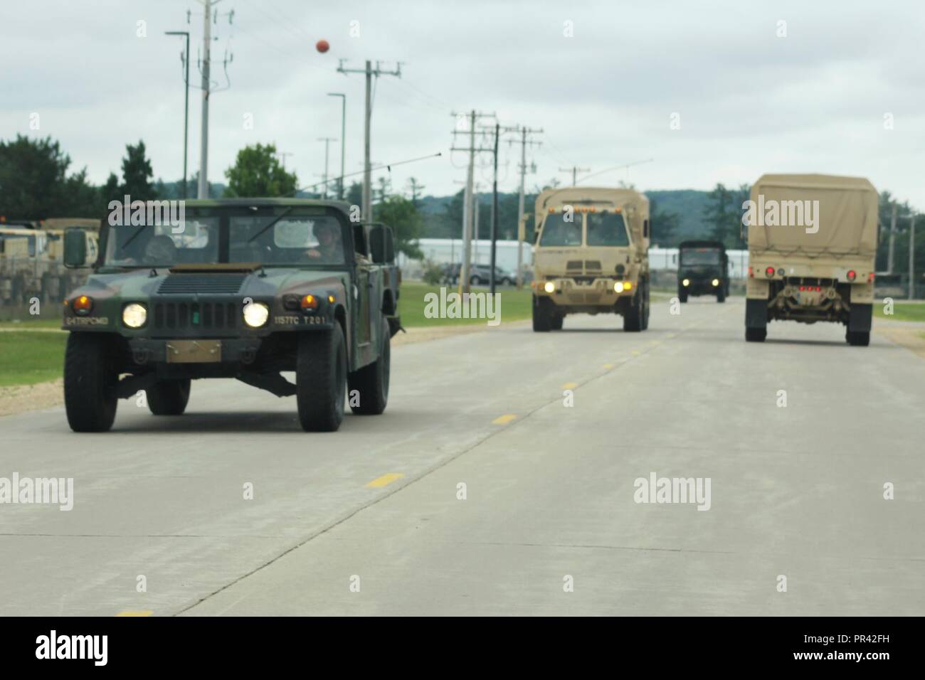 Wisconsin National Guard Soldiers with the 32nd Infantry Brigade Combat ...