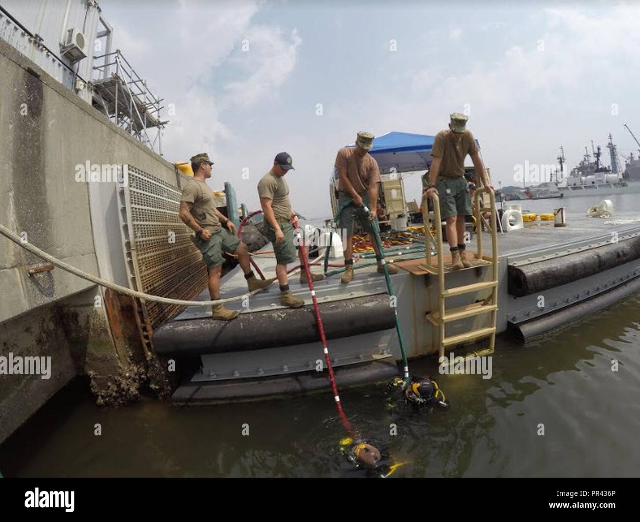 U.S. Navy’s Underwater Construction Team (UCT) 2, Construction Diving ...
