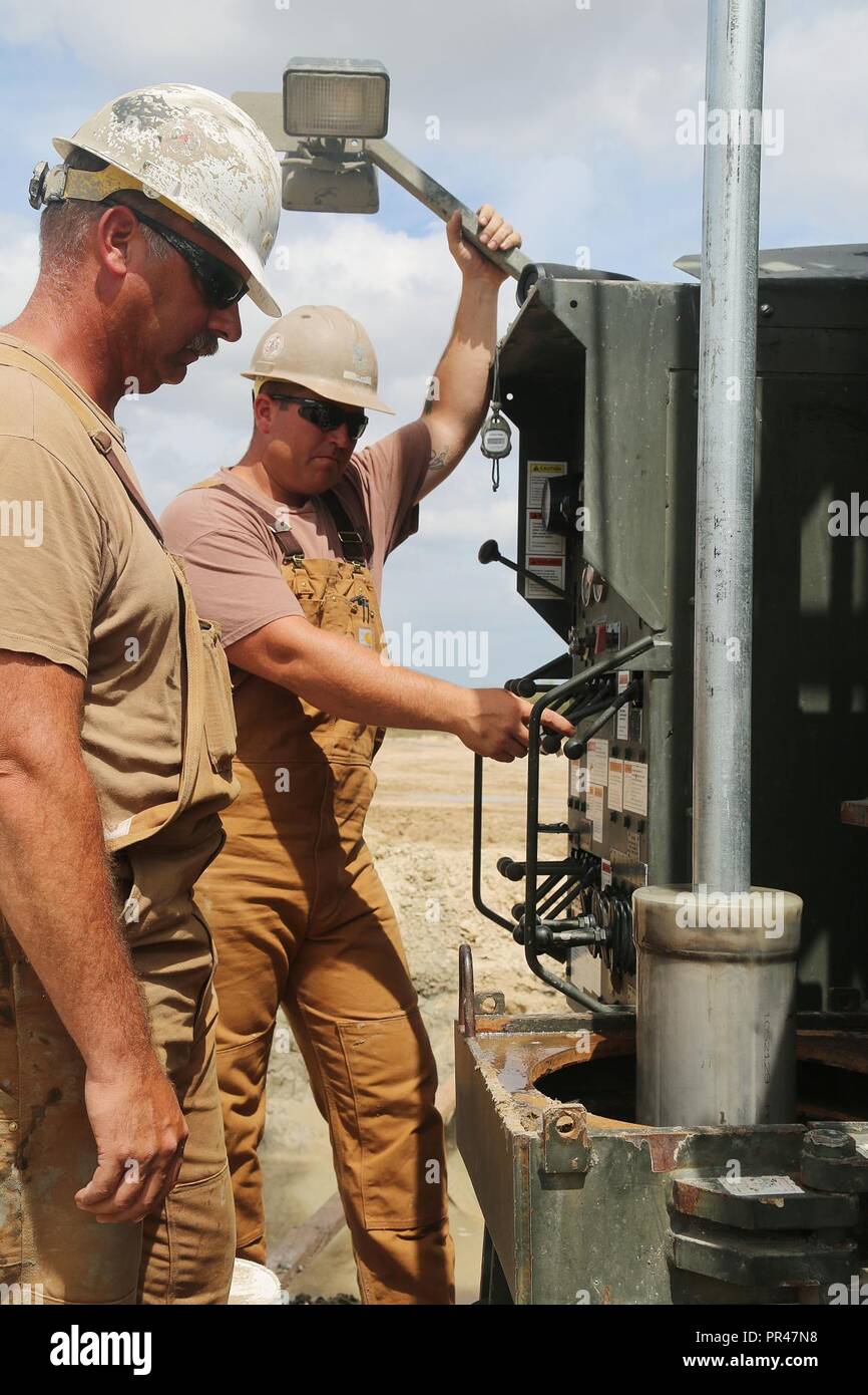 U S Navy Chief Equipment Operator High Resolution Stock Photography and ...