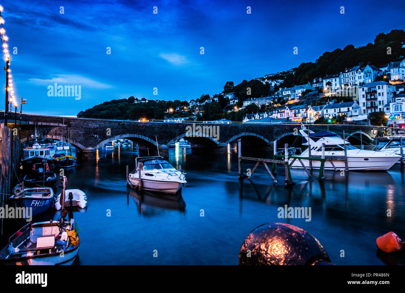 Looe cornwall night hi-res stock photography and images - Alamy