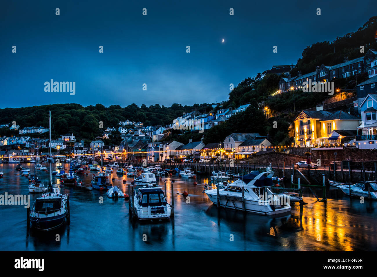 Looe Harbour Cornwall Stock Photo - Alamy