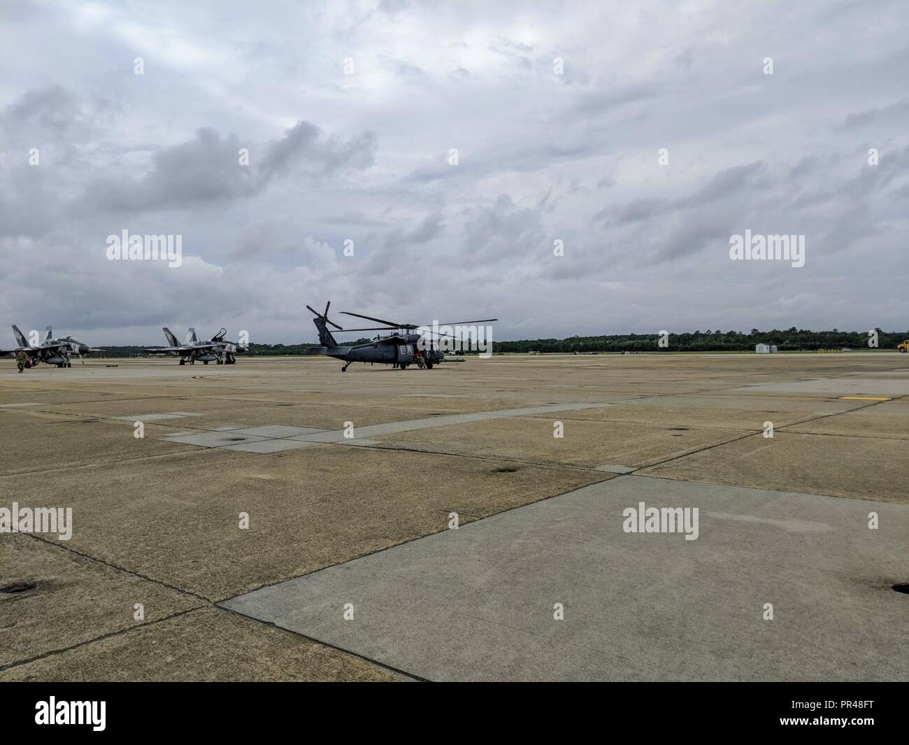 129th rescue squadron hi-res stock photography and images - Alamy