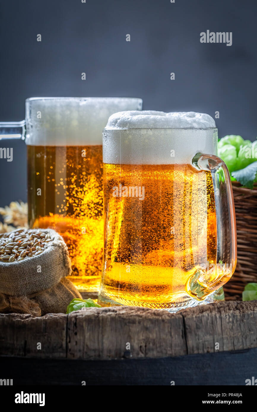 Beers on barrel hi-res stock photography and images - Alamy