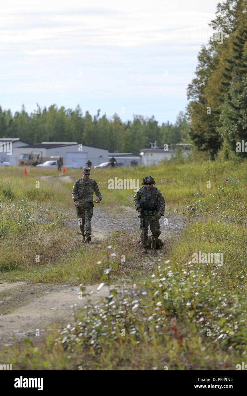 Alaska Army Guard Pfc. Garrett Ryan, A Company, 1st Battalion, 297th ...
