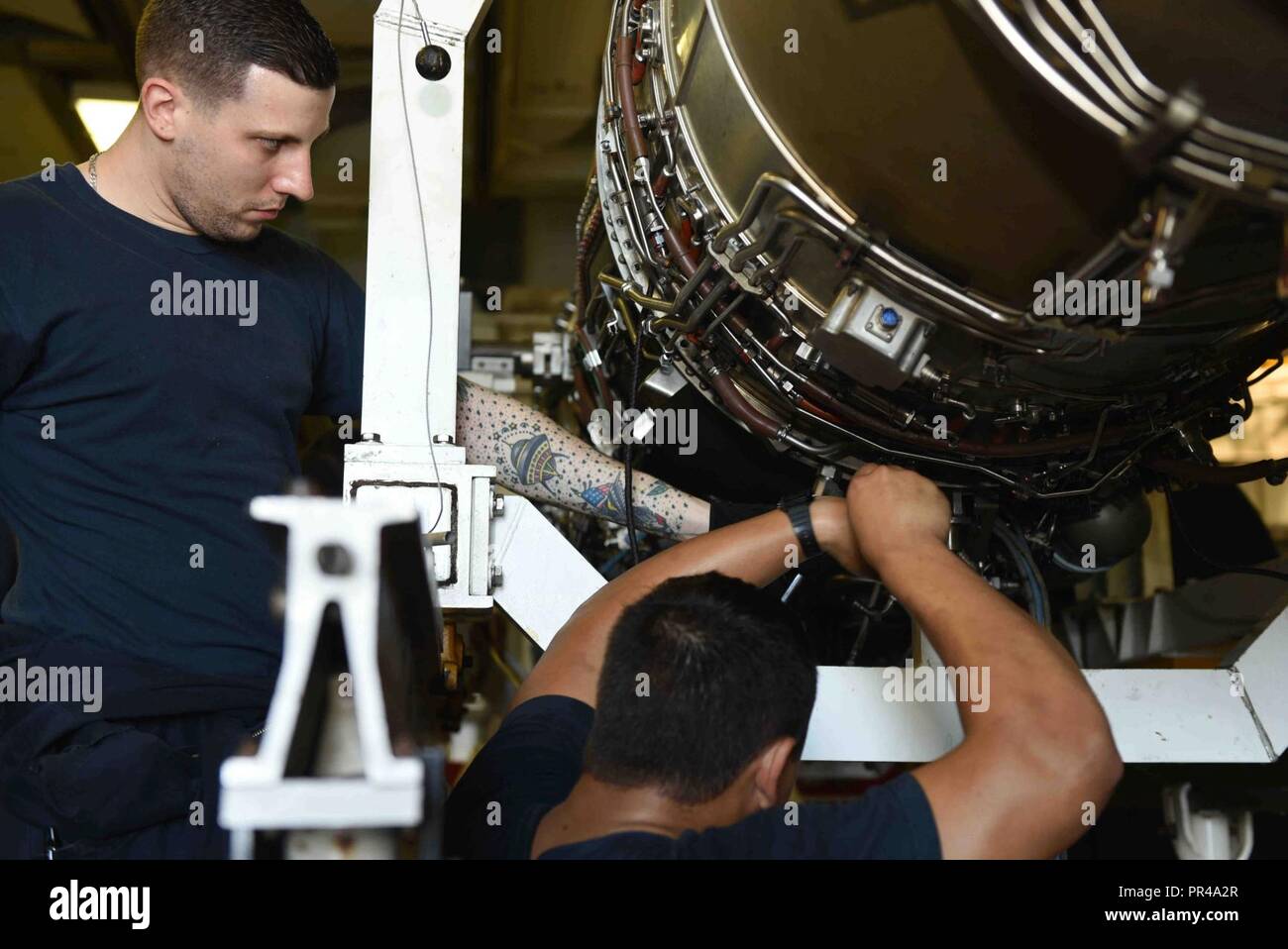 ATLANTIC OCEAN (Sept. 7, 2018) Aviation Machinist's Mate 2nd Class ...