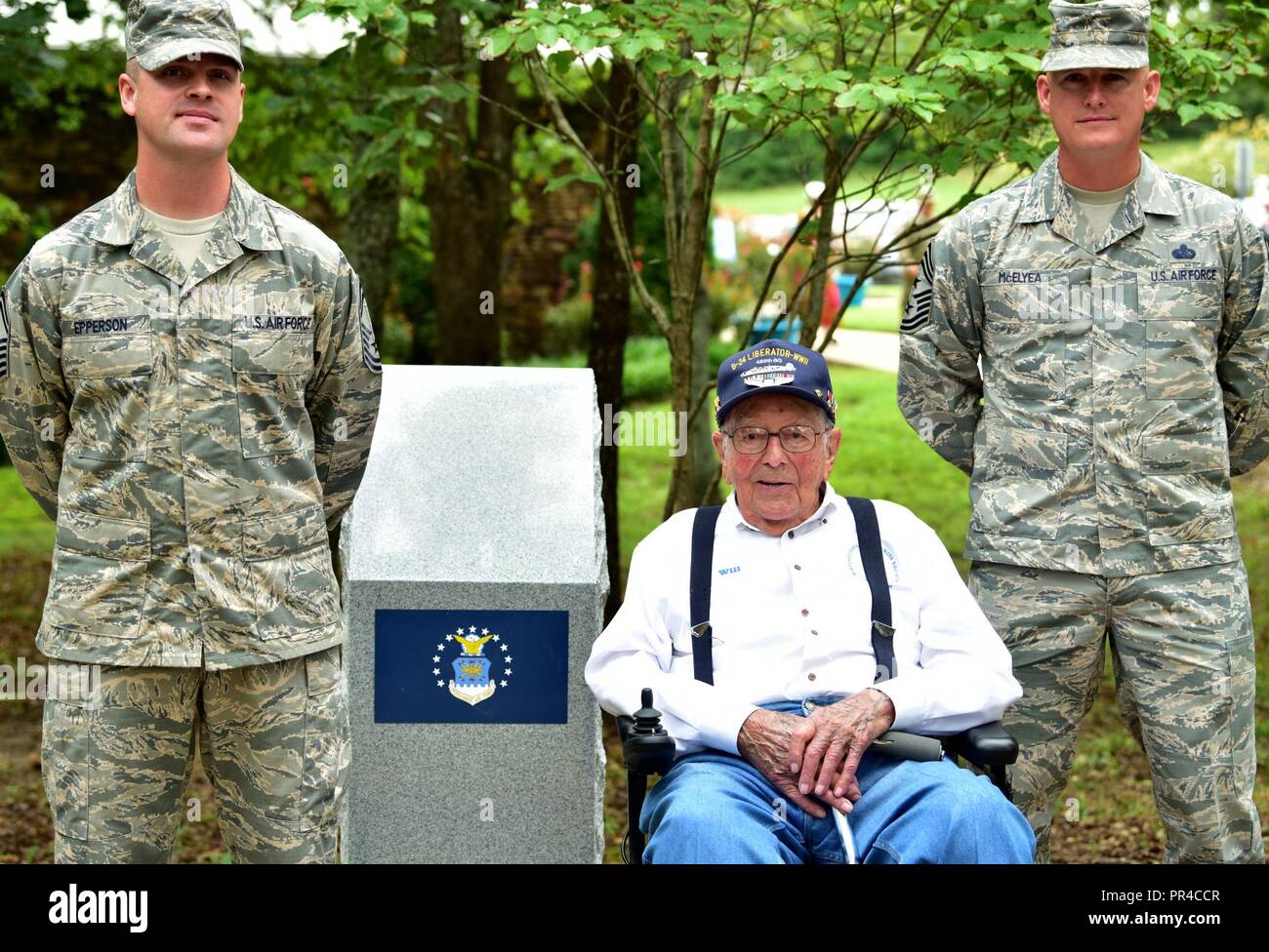 Retired Lt. Col. and WWII B-24 Liberator bomber pilot Wilmer Plate ...