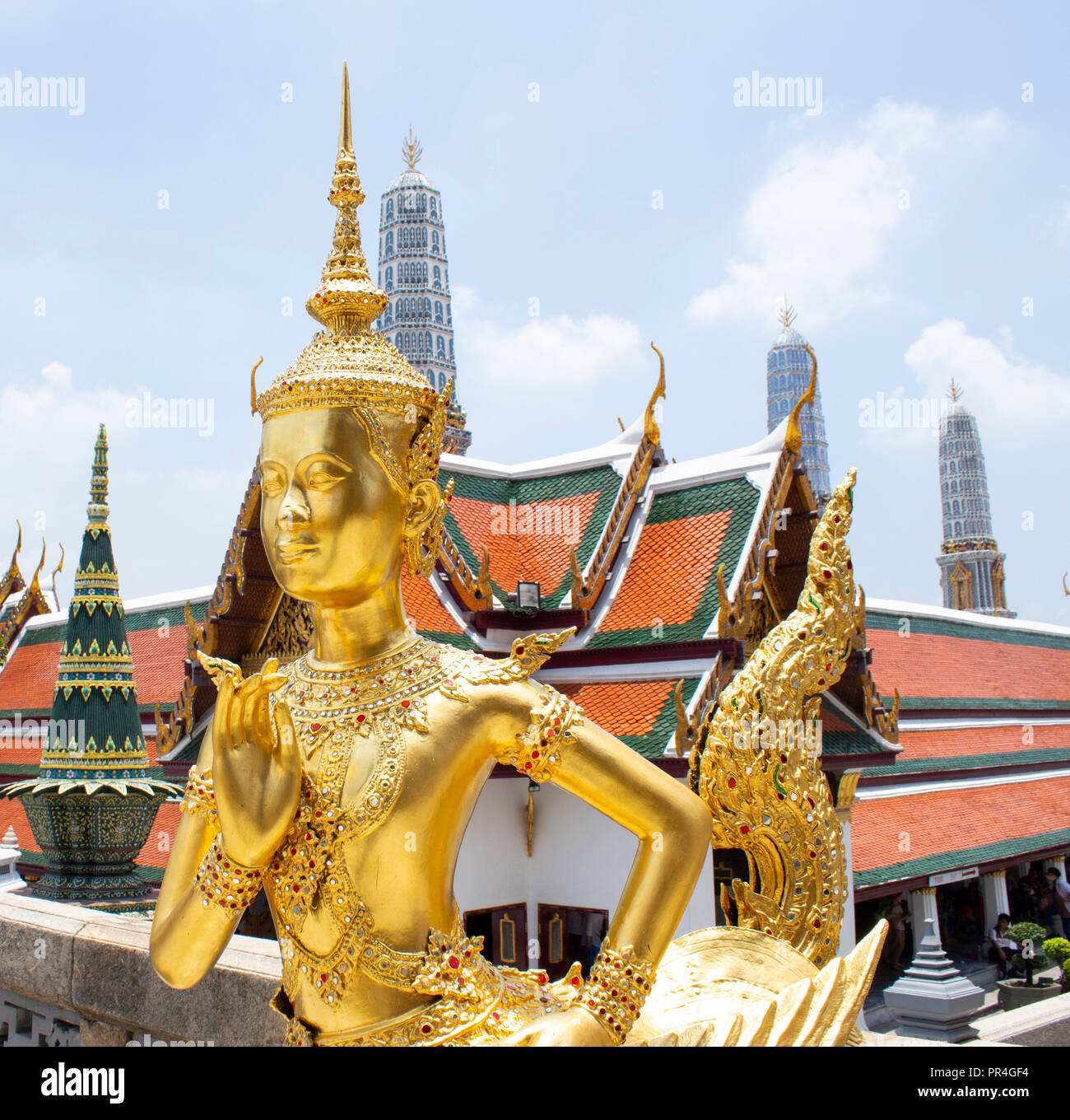 Pra kaew hi-res stock photography and images - Alamy