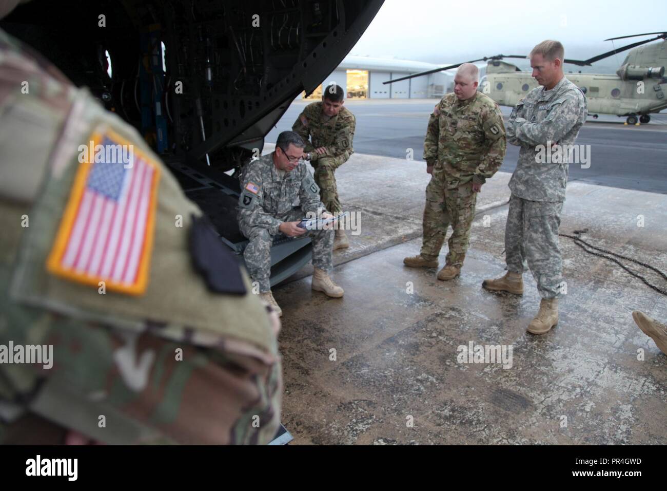 Soldiers with the EAATS (Eastern Army Aviation Training Site) at Fort ...