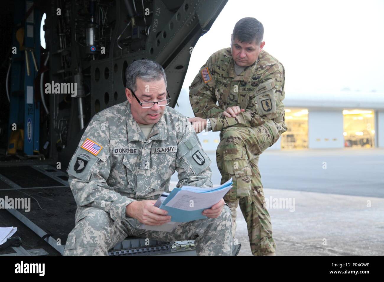 Soldiers with the EAATS (Eastern Army Aviation Training Site) at Fort ...