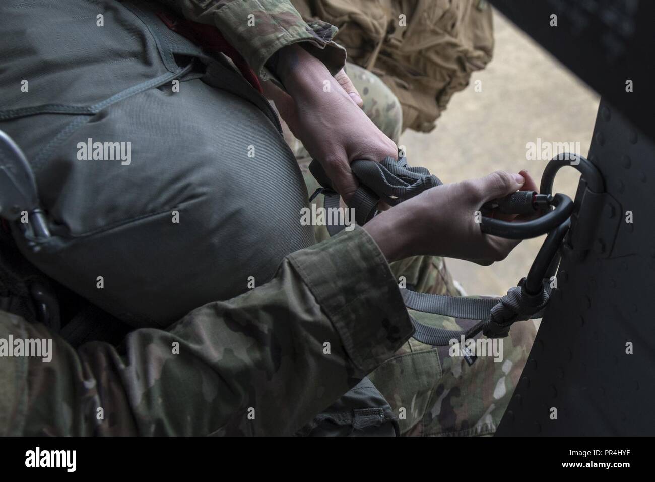 Parachute Riggers Stock Photos & Parachute Riggers Stock Images - Alamy