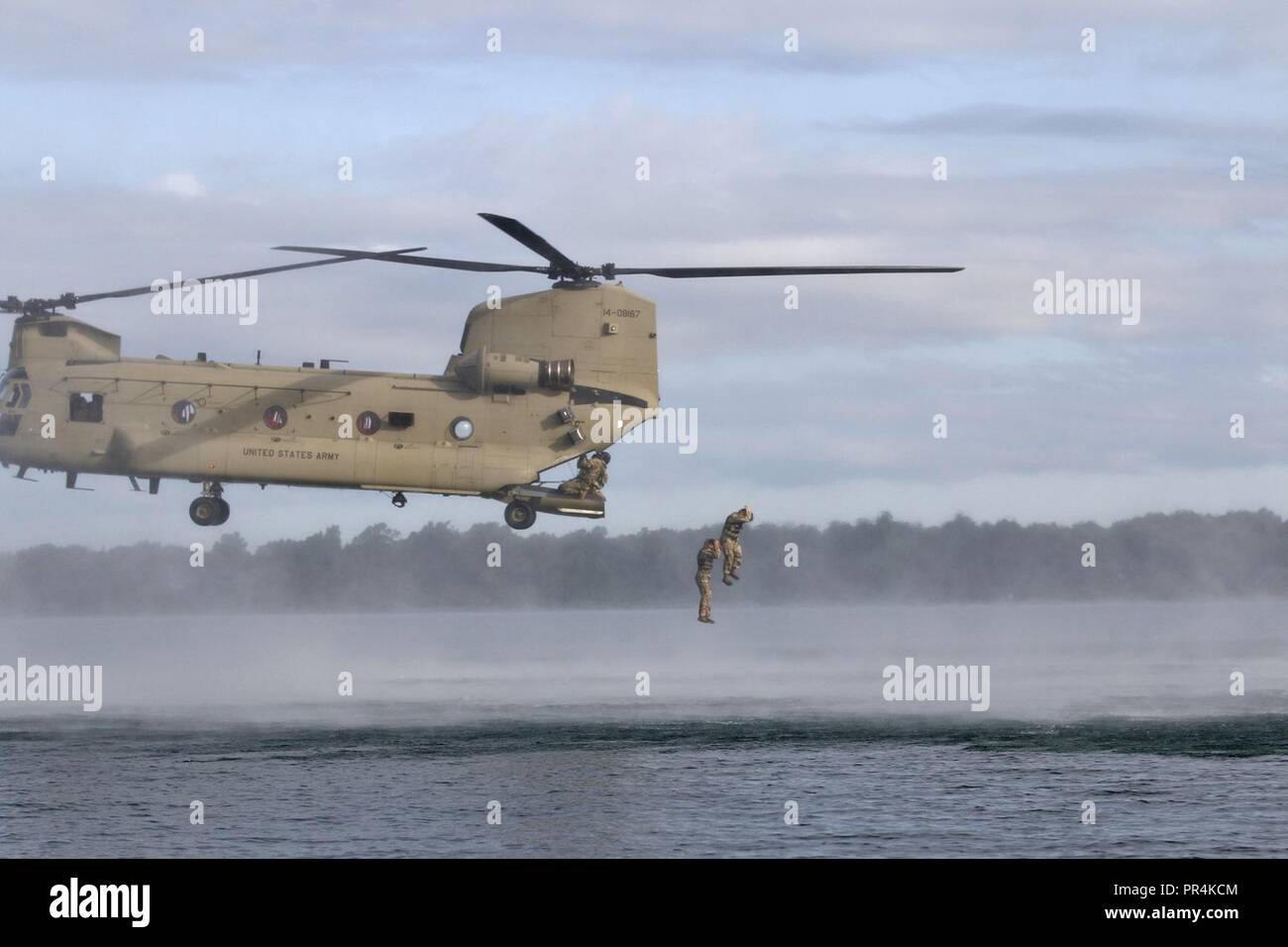 Soldiers of the 41st Engineer Battalion, 2nd Brigade Combat Team, 10th ...