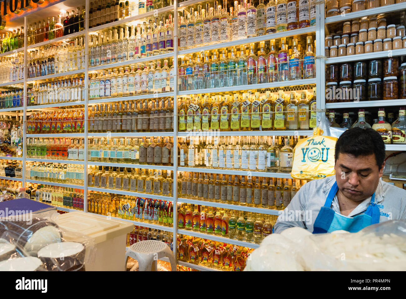 Display mexican food stall hi-res stock photography and images - Alamy