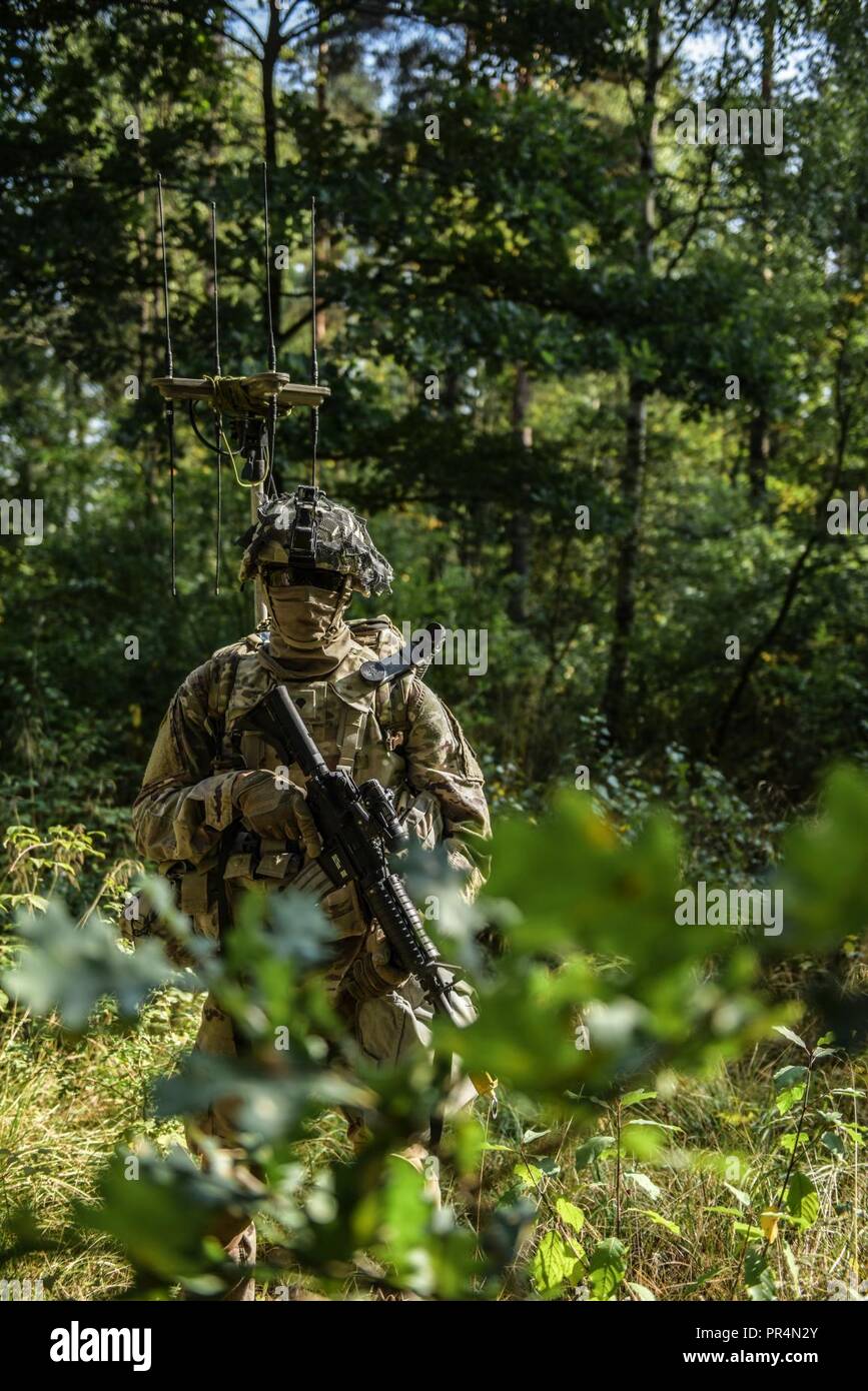 Sky Soldiers with CEWI Platoon, Delta Company, 54th Brigade Engineer ...