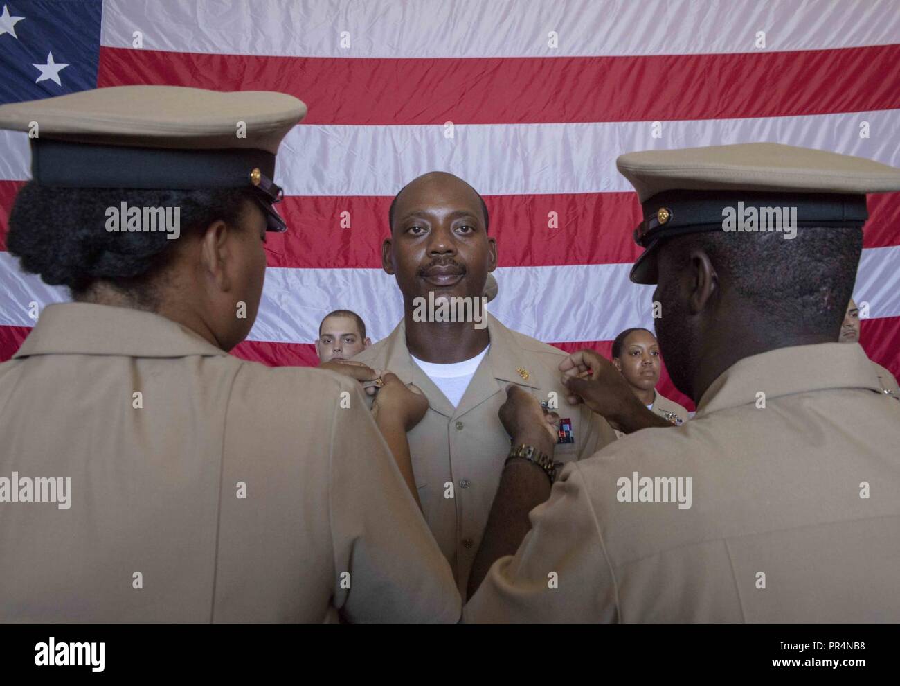 U s navy senior chief master at arms hi-res stock photography and ...