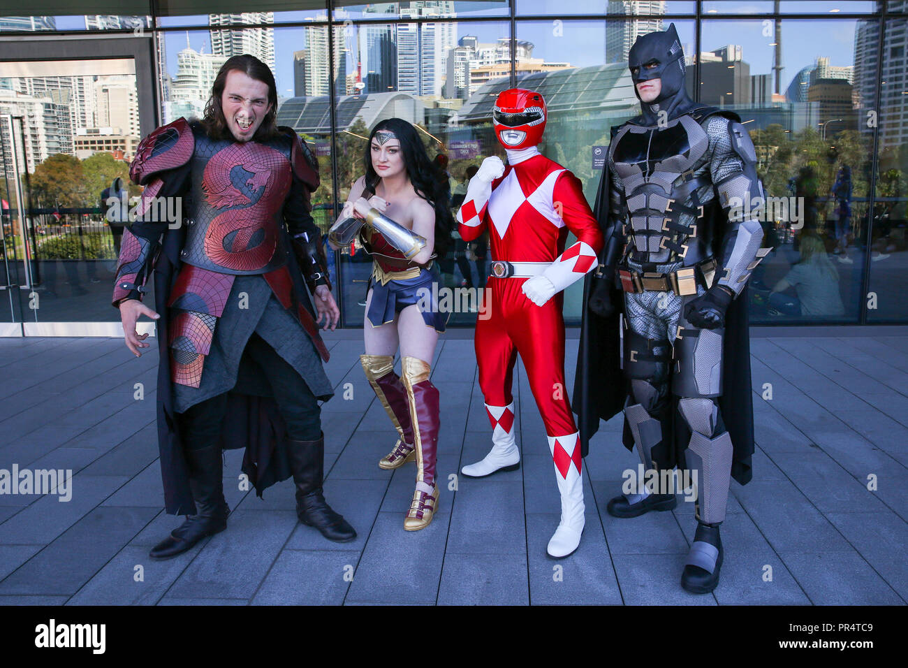 Oz comic con hi-res stock photography and images - Alamy