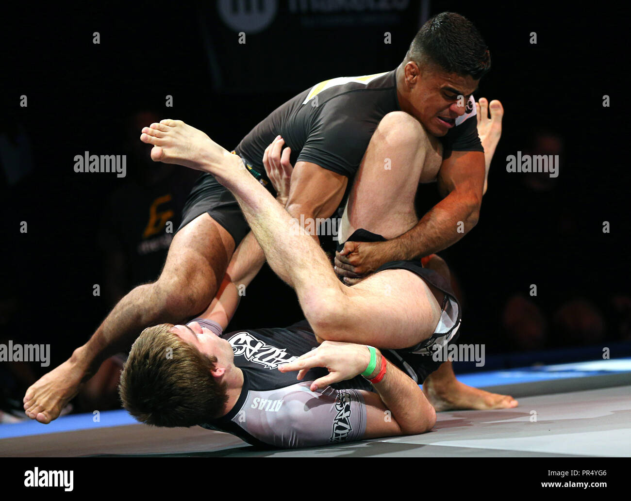 Westbury, New York, USA. 27th Sep, 2018. NICK RONAN fights against ...