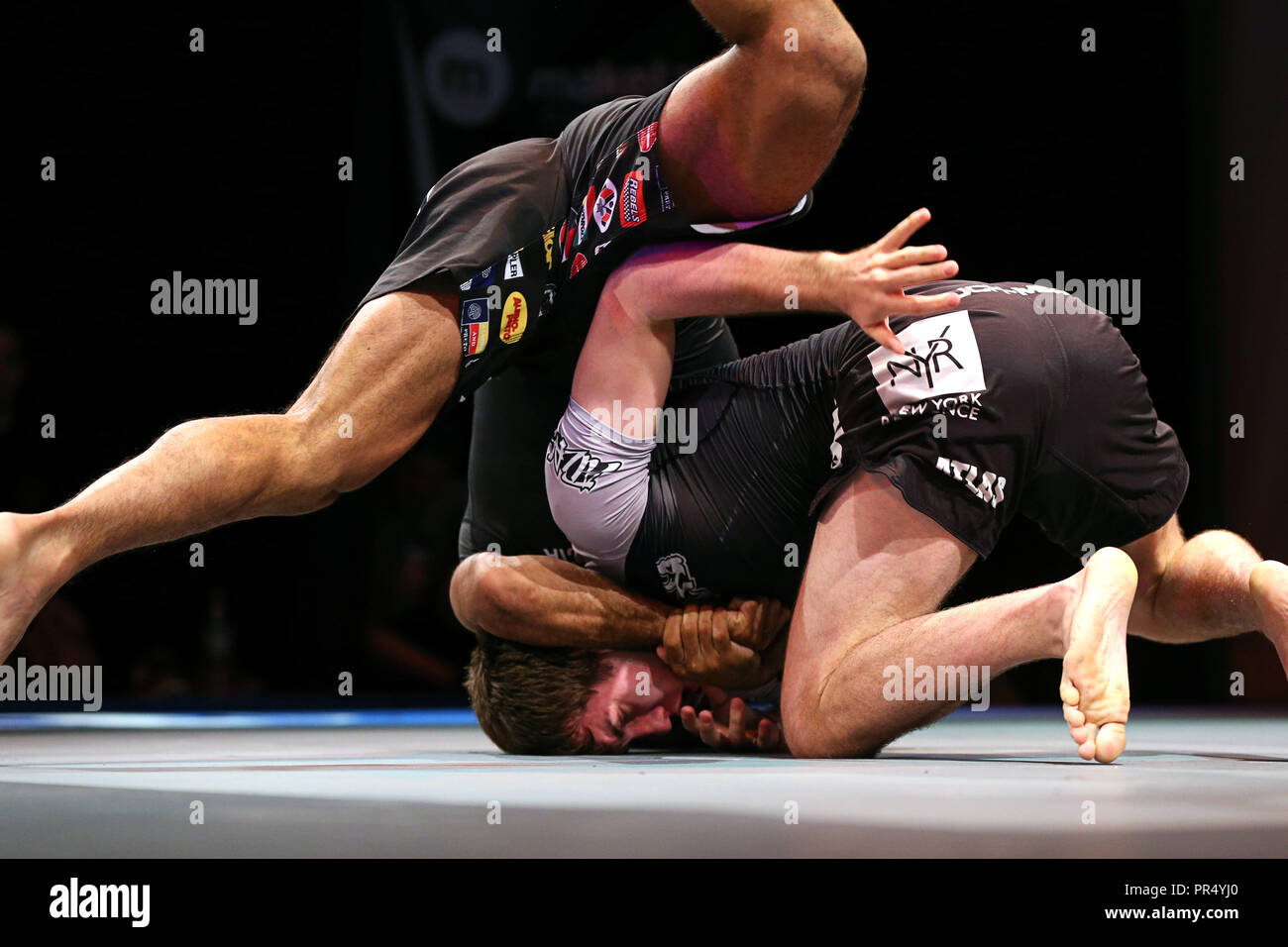Westbury, New York, USA. 27th Sep, 2018. NICK RONAN fights against ...