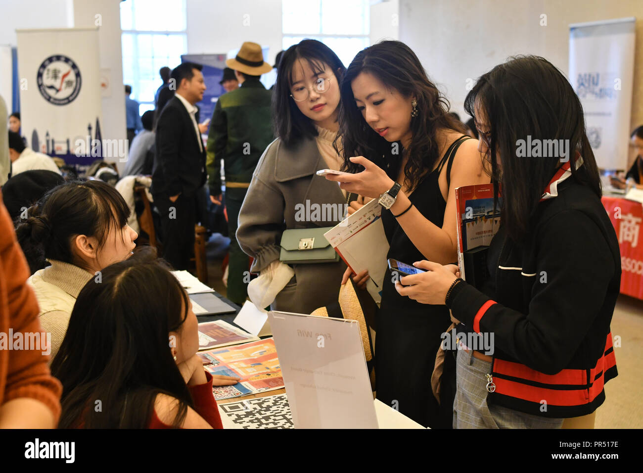 Yuan dynasty theatre hi-res stock photography and images - Alamy
