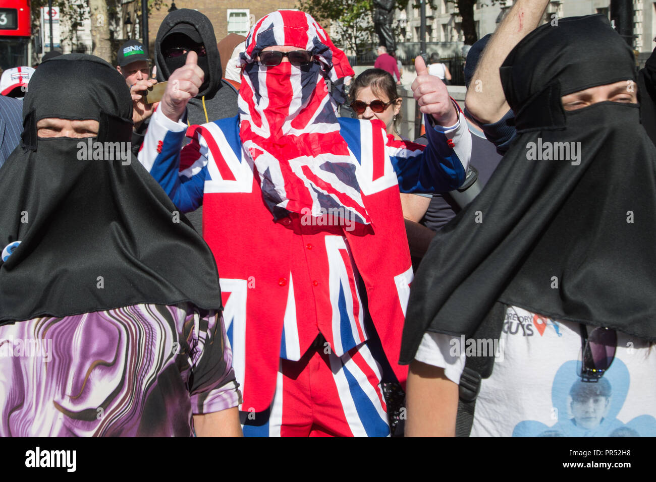 Burqa london hi-res stock photography and images - Alamy