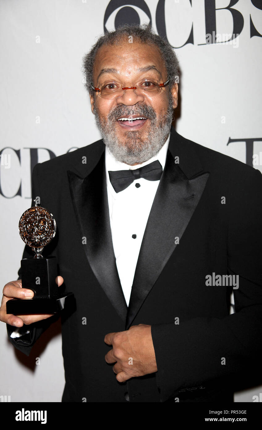 Roger robinson hi-res stock photography and images - Alamy