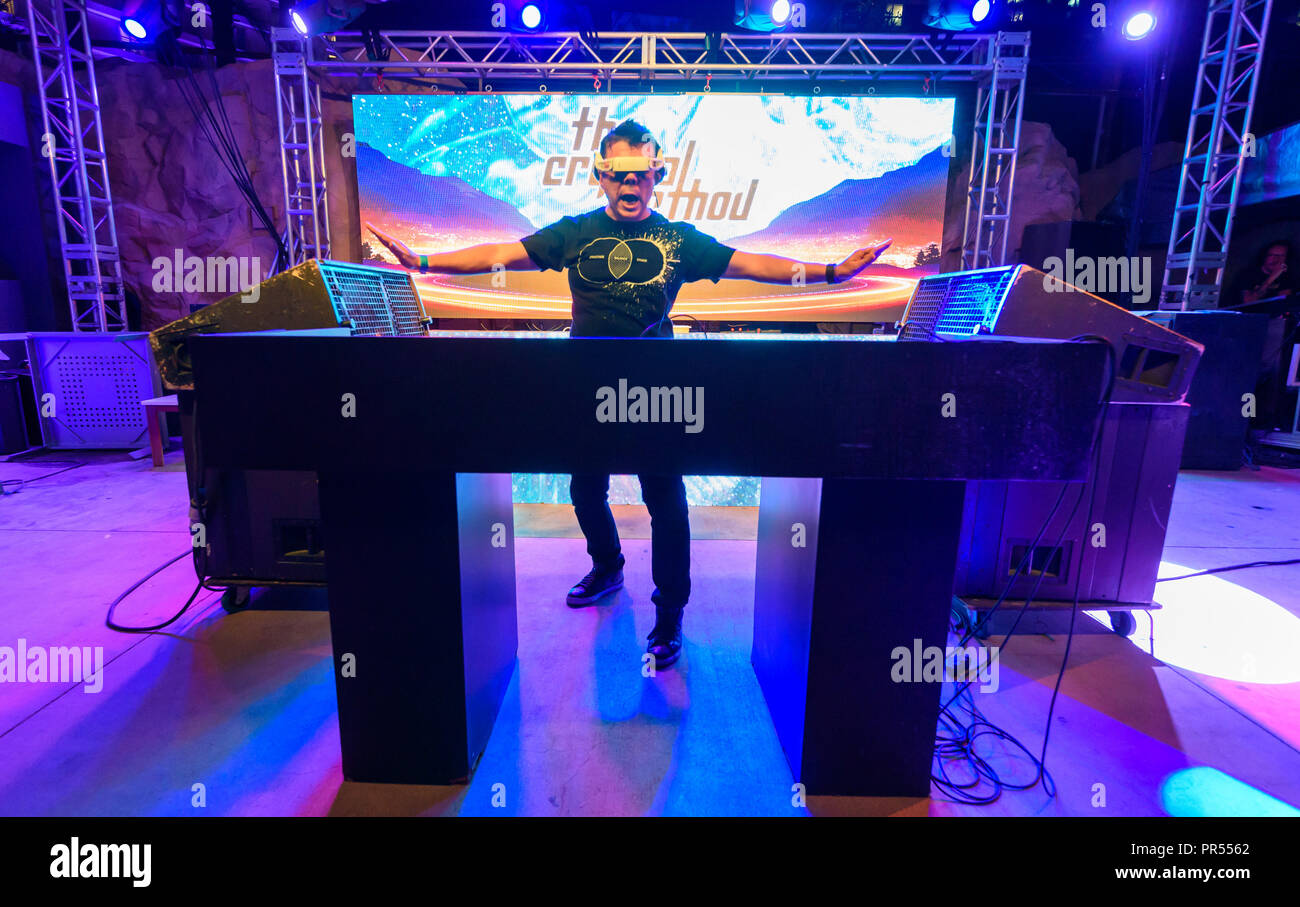 Las Vegas, NV, USA. 28th Sep, 2018. ***HOUSE COVERAGE*** Scott Kirkland ...