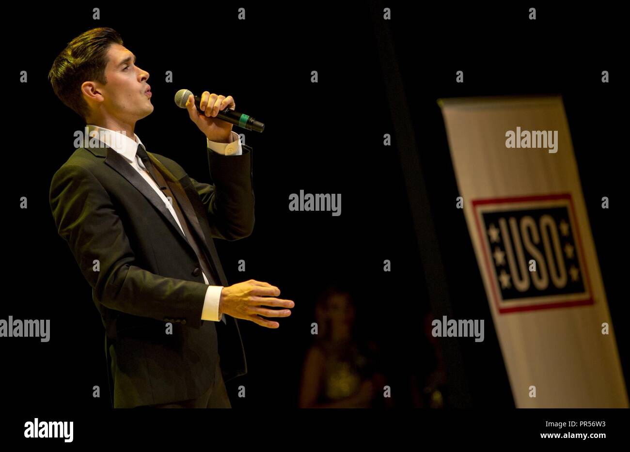 Uso performer hi-res stock photography and images - Alamy