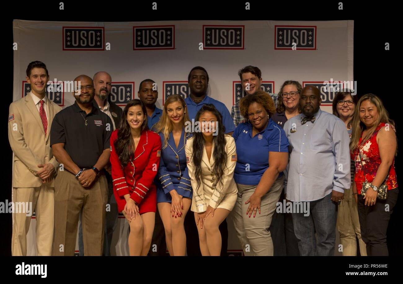 Uso show troupe hi-res stock photography and images - Alamy