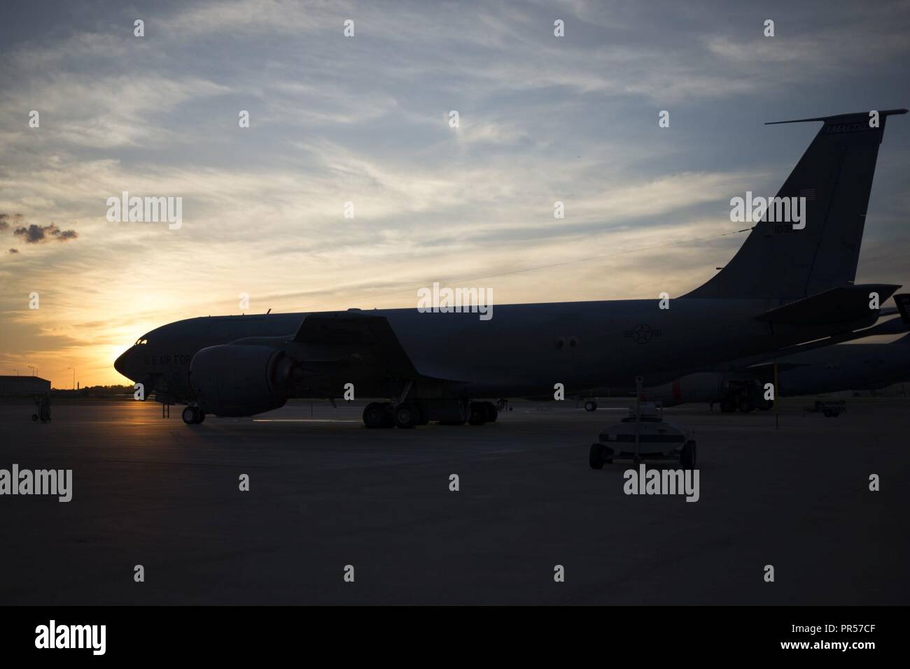 A KC-135 Stratotanker stages on the flightline at MacDill Air Force ...