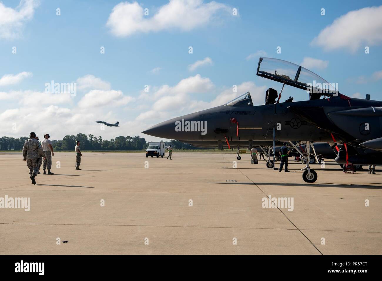 F-15E Strike Eagles assigned to the 4th Operations Group prepare to ...