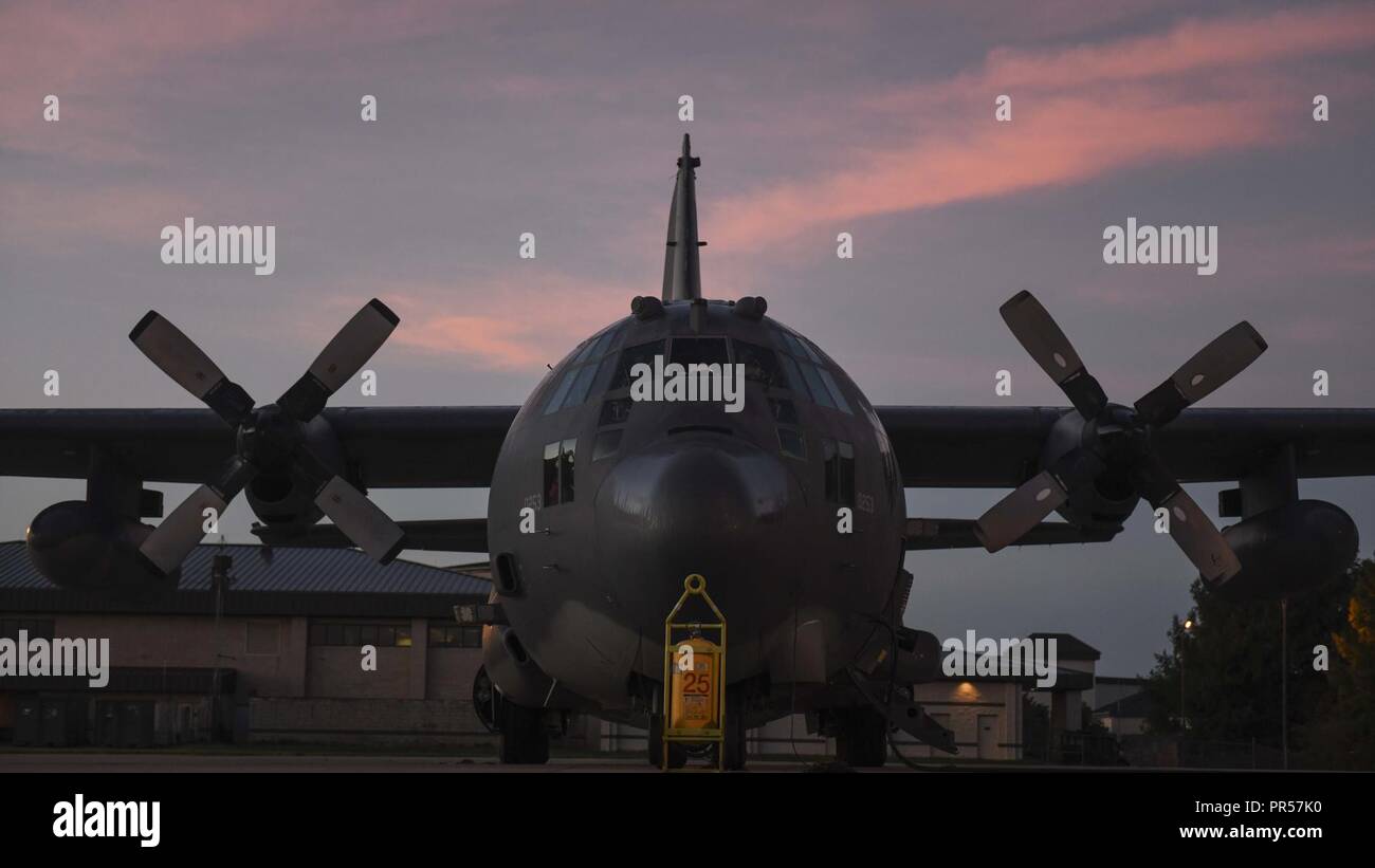 Taegu air base hi-res stock photography and images - Alamy