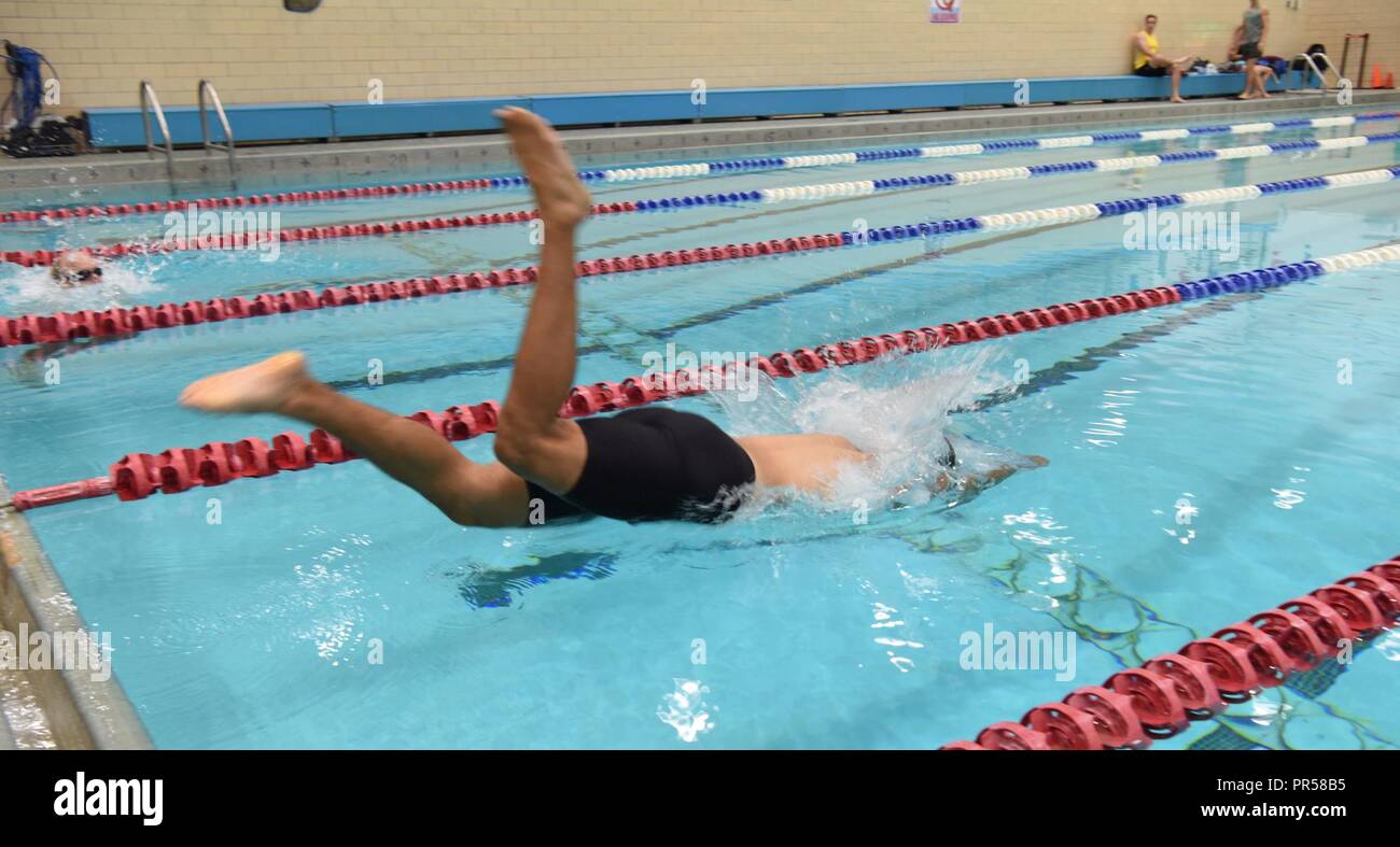 500 meter swim hi-res stock photography and images - Alamy