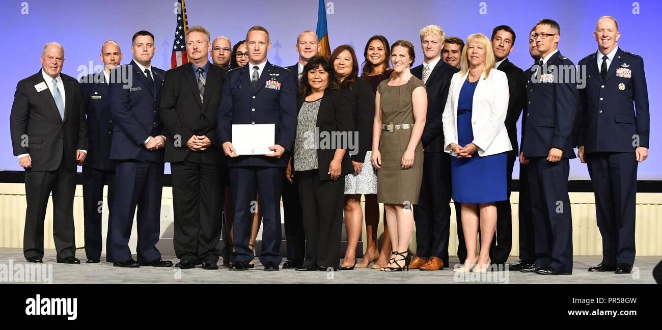The 31st Test and Evaluation Squadron F-35 Test Team recieves the ...