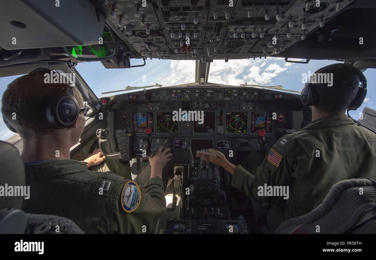 Quicskstrike hi-res stock photography and images - Alamy