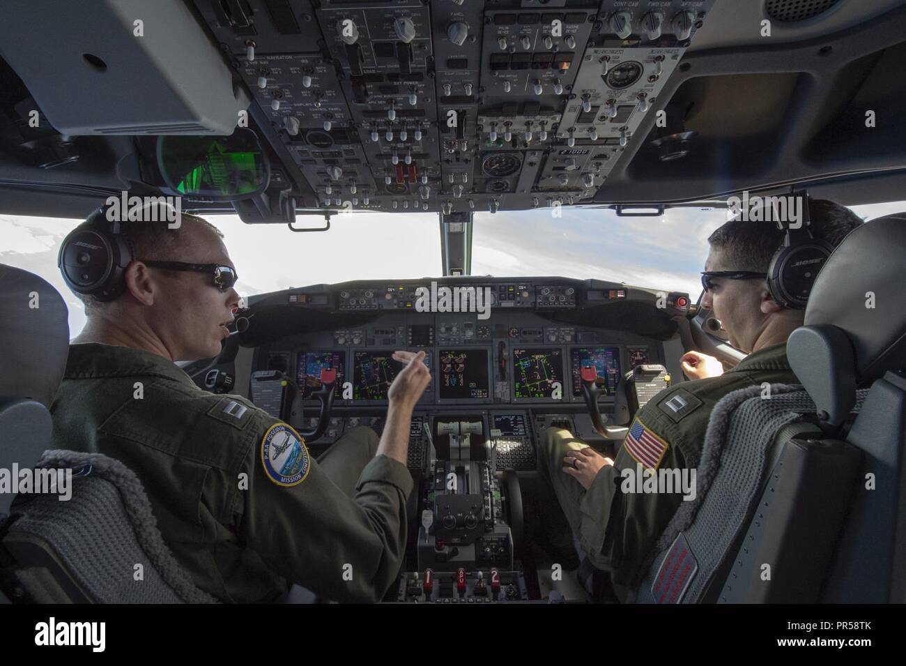 Quicskstrike hi-res stock photography and images - Alamy