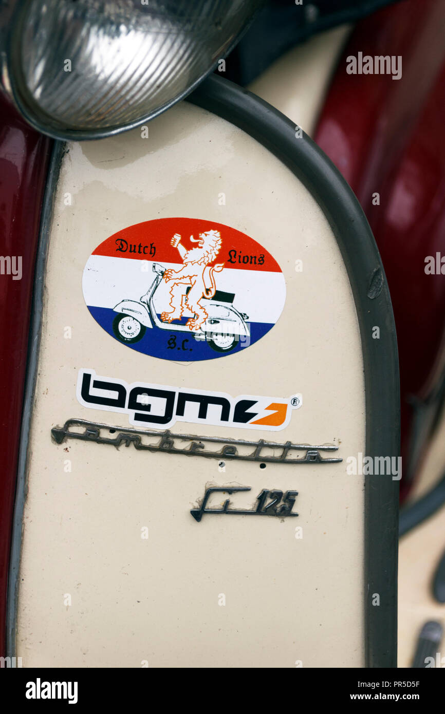 Clitheroe mod weekender hi-res stock photography and images - Alamy