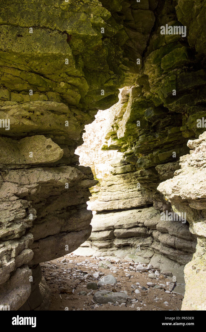 Tidal inlet at Flamborough Head, East Yorkshire, UK Stock Photo - Alamy