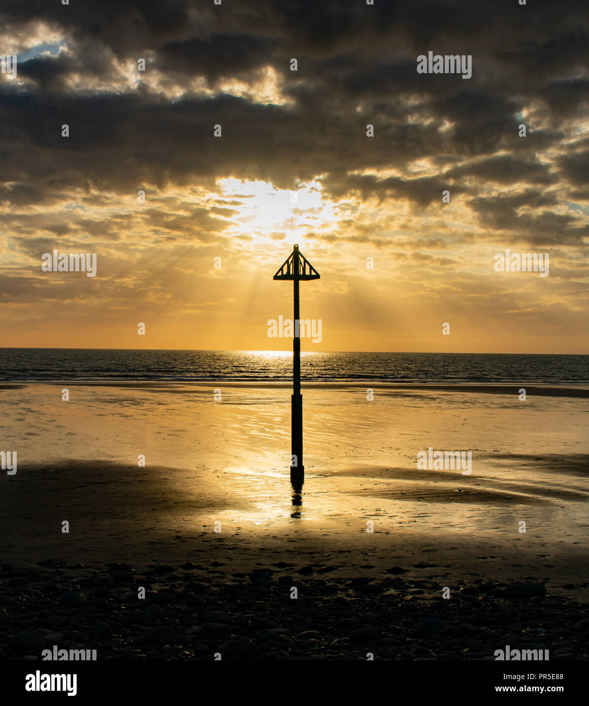 Borth landscape hi-res stock photography and images - Alamy