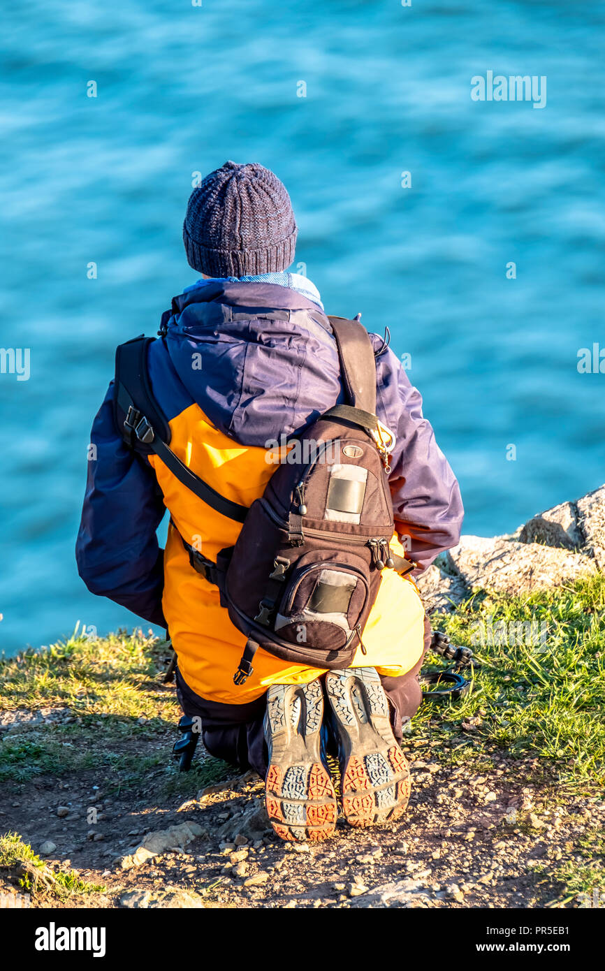 Person kneeling hi-res stock photography and images - Alamy