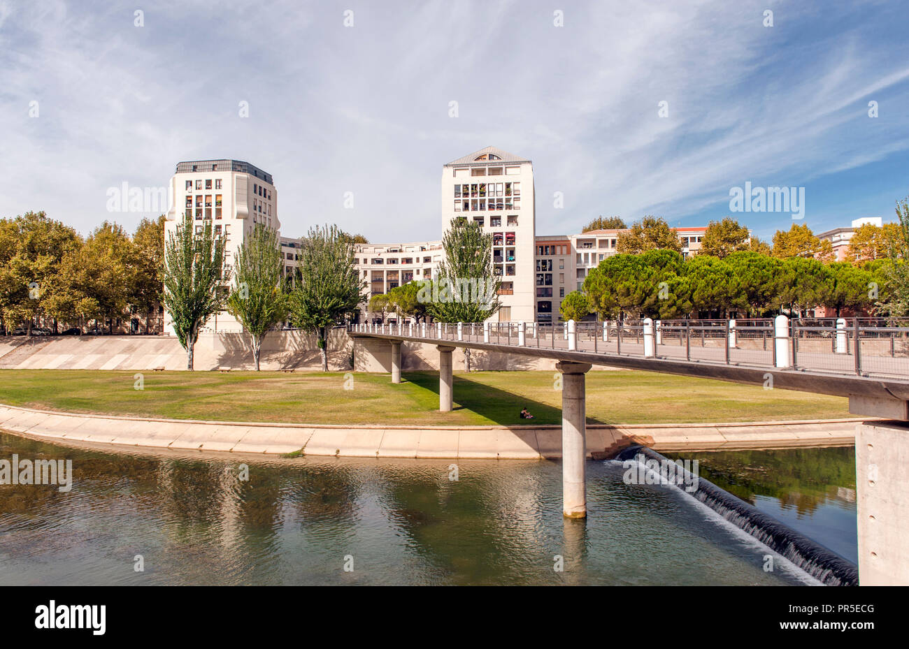 The modern face of Montpellier is currently being shaped along the Lez ...