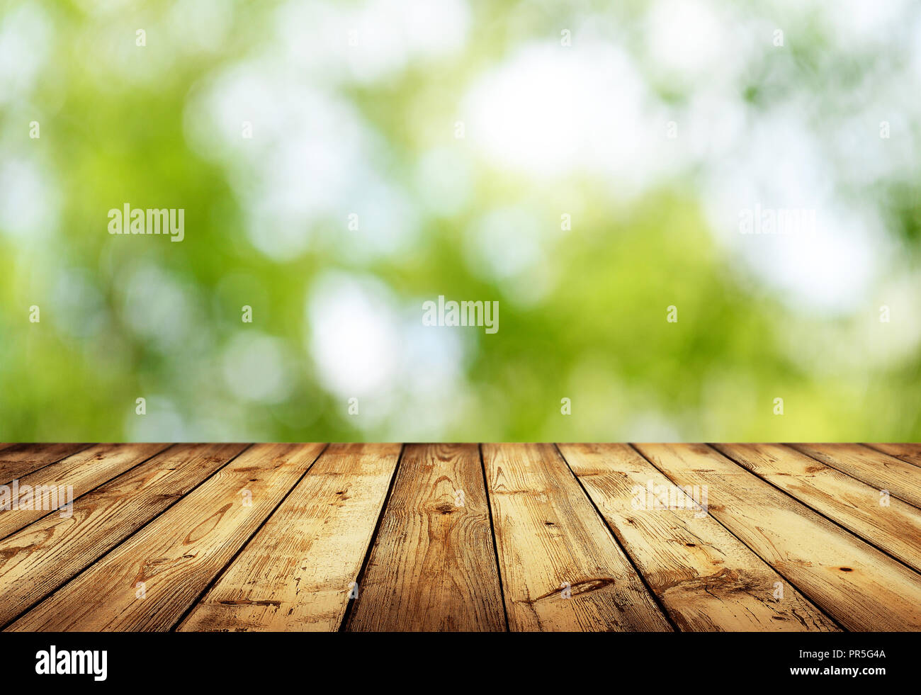Empty table for display montages Stock Photo - Alamy