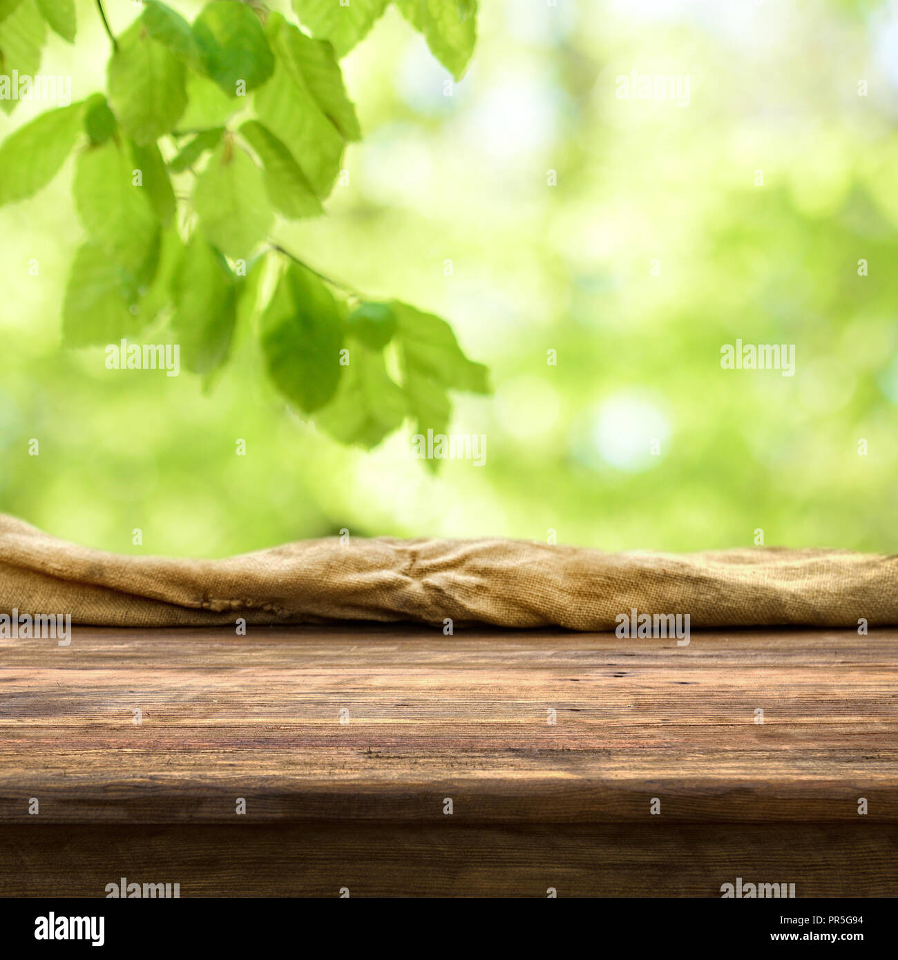 Empty table for display montages Stock Photo - Alamy