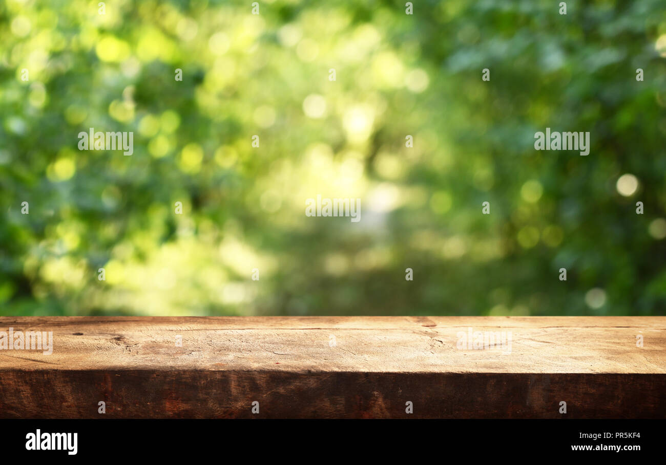 Empty table background Stock Photo - Alamy
