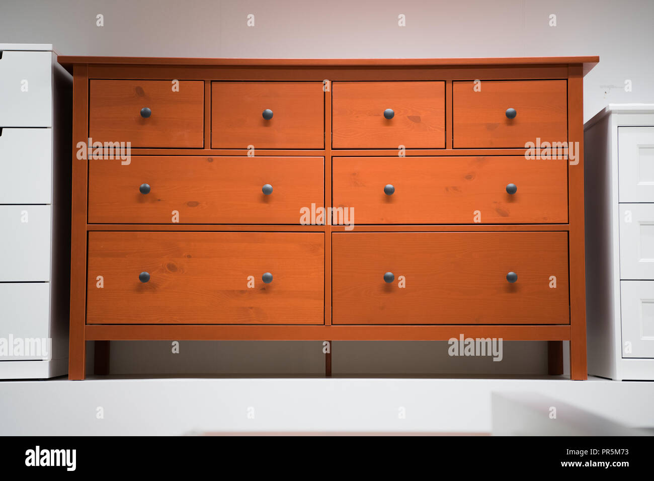 Red chest hi-res stock photography and images - Alamy