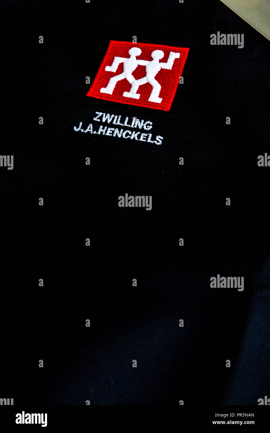 Zwilling logo hi-res stock photography and images - Alamy