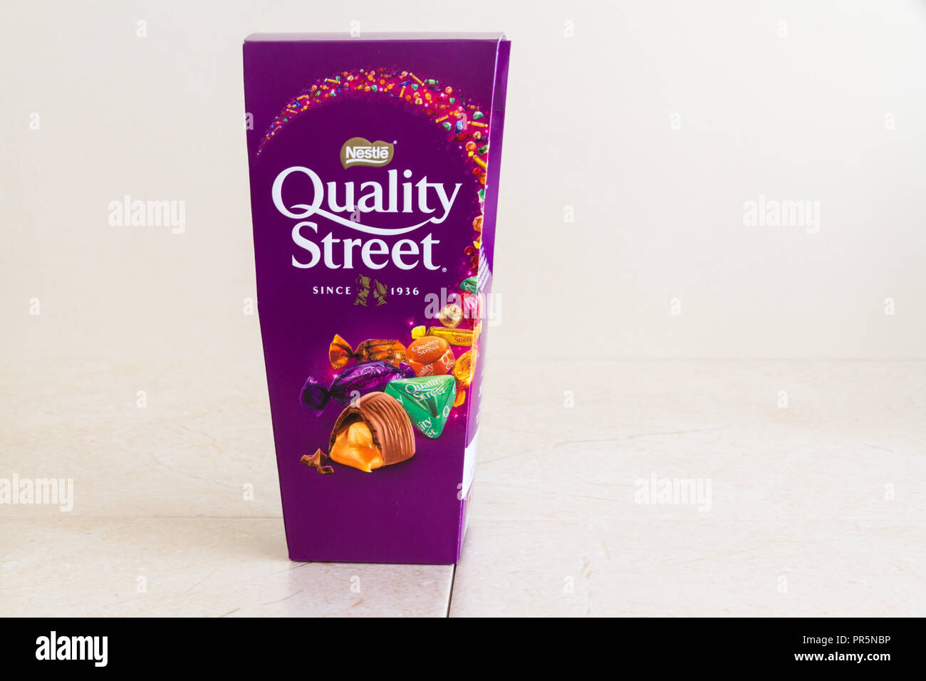 Quality street sweets hi-res stock photography and images - Alamy