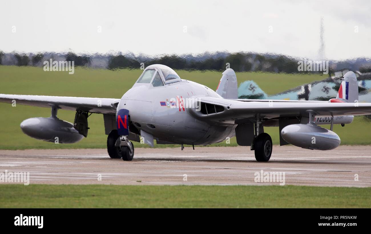 De havilland vampire fb 52 hi-res stock photography and images - Alamy
