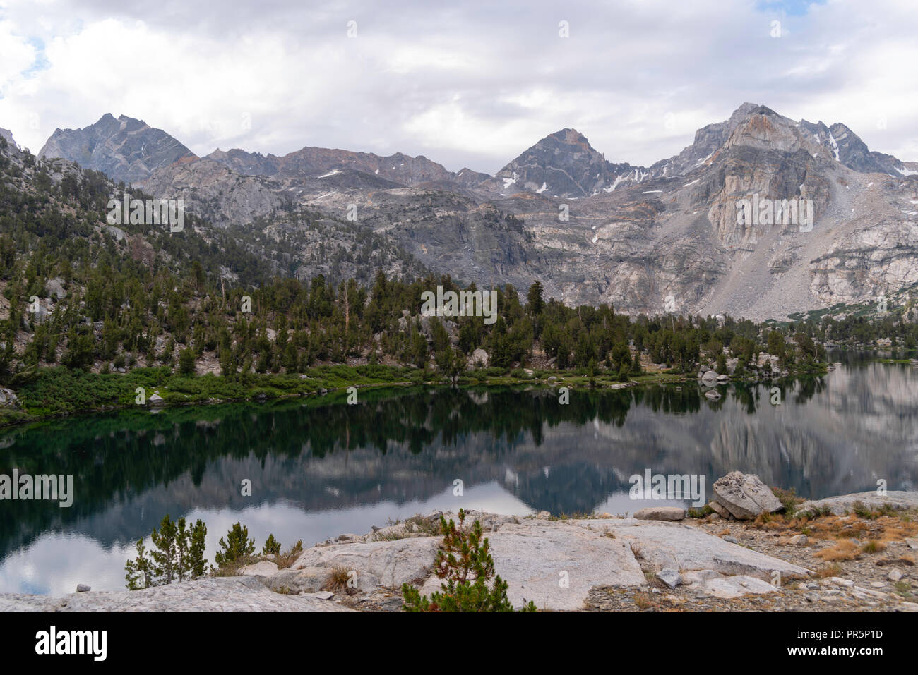 Overcast view of Rae Lakes, John Muir Trail/Pacific Crest Trail ...