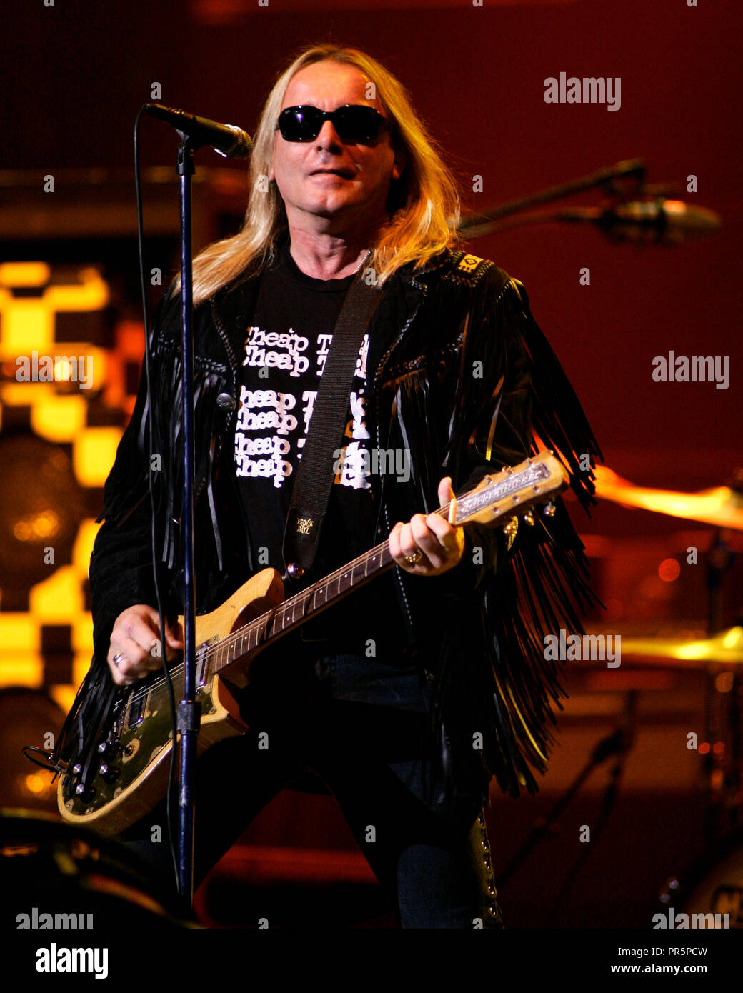 Robin zander hi-res stock photography and images - Alamy